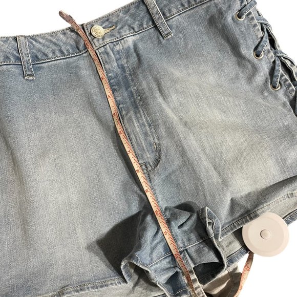 Shorts | Denim Laceup Side Shorts New 29 Jean Dolphin Hem Light Wash ...